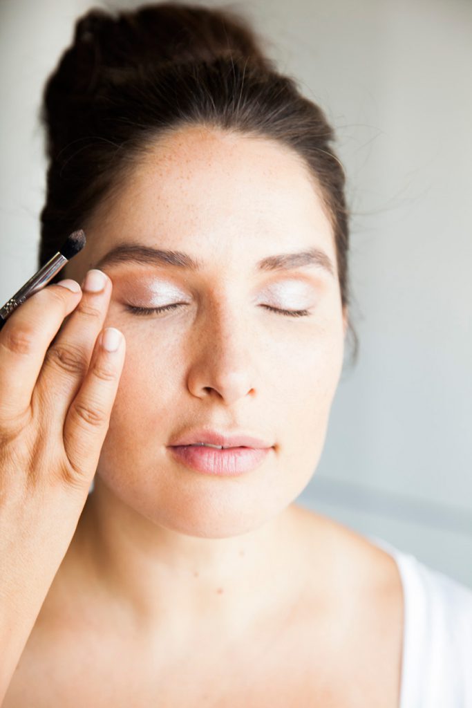 A Simple Cat Eye Tutorial - Renée Loiz Makeup